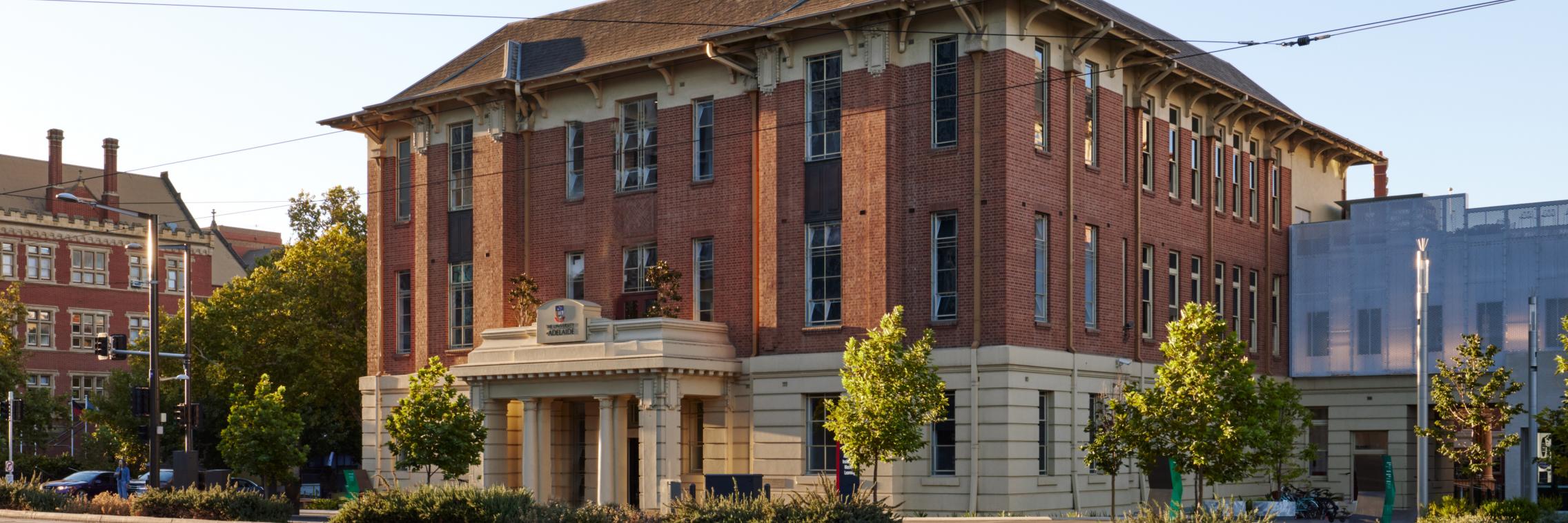 Student Tour of AIML | Australian Institute for Machine Learning (AIML ...