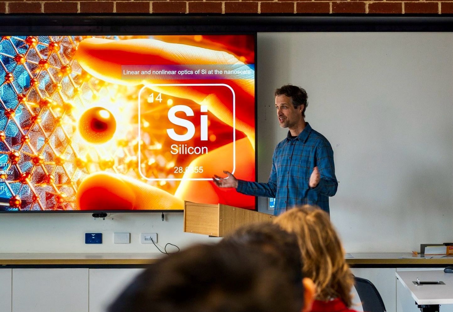 Prof Eric Potma visit to the Centre | Centre of Light for Life ...