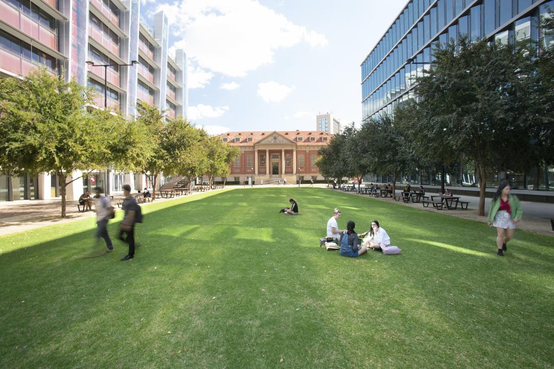 Semester 1 Induction - Faculty of Sciences, Engineering and Technology ...