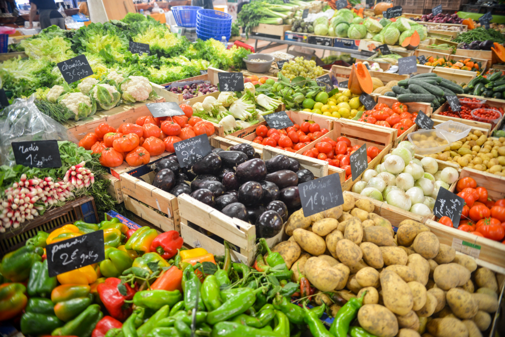 6 Reasons to Buy Local Food | Learning Enhancement & Innovation ...