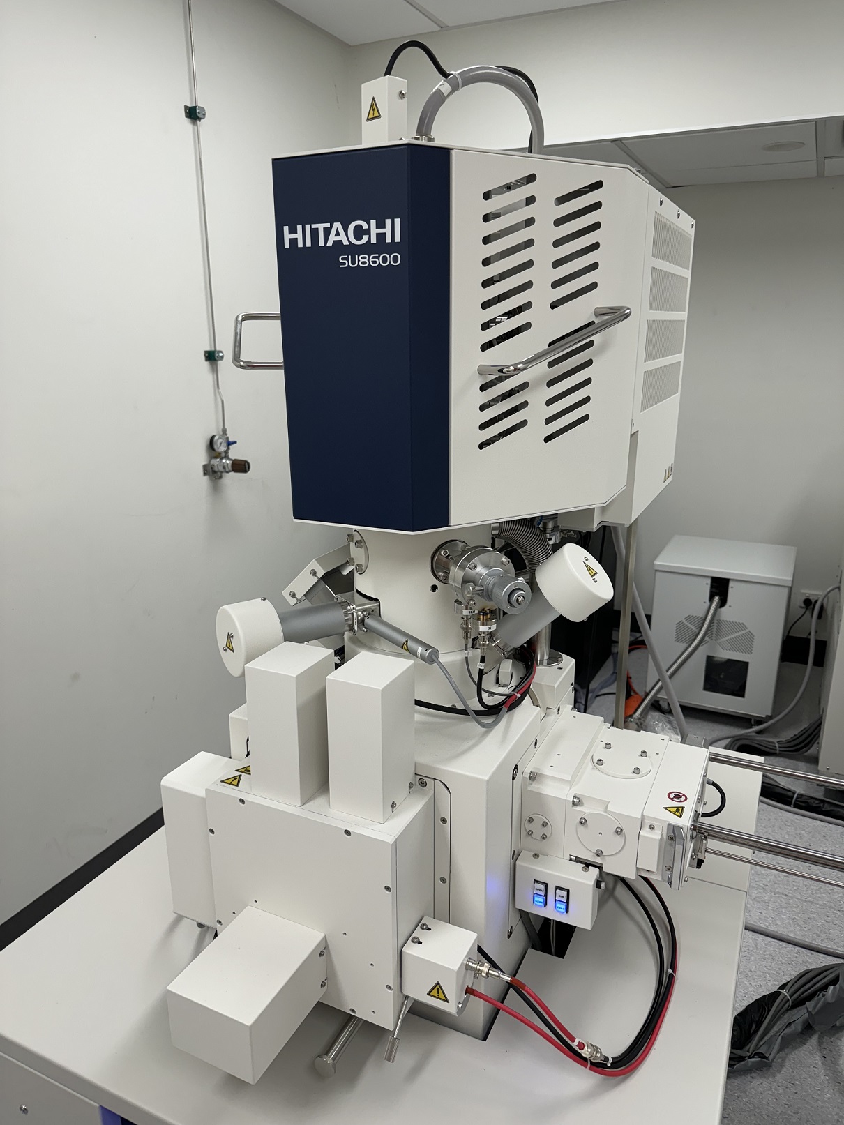 Scanning Electron Microscopes (SEM) | Adelaide Microscopy | University ... Scanning Electron Microscopes (SEM) | Adelaide Microscopy | University ...