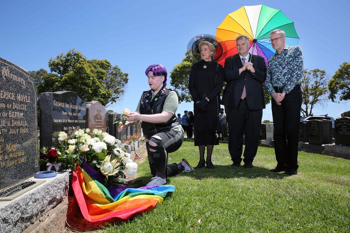 Dr Duncan’s grave: a gift to the broader community | Newsroom ...