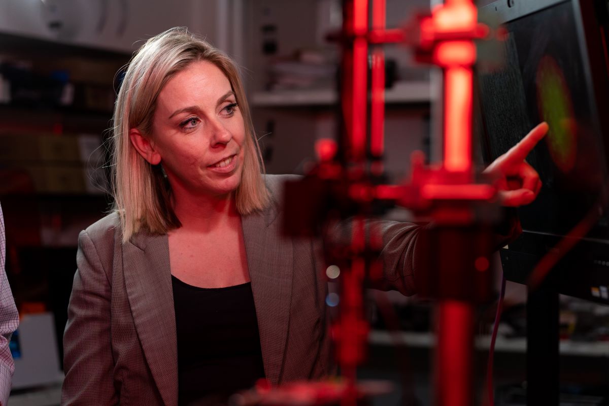 Case study: Shining light on embryo health | Robinson Research Institute | University of Adelaide